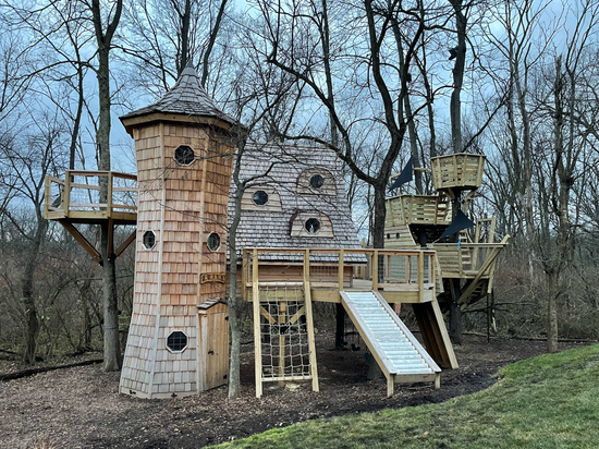 Advanced Custom Built Treehouses by Tree Top Builders Custom Treehouses ...