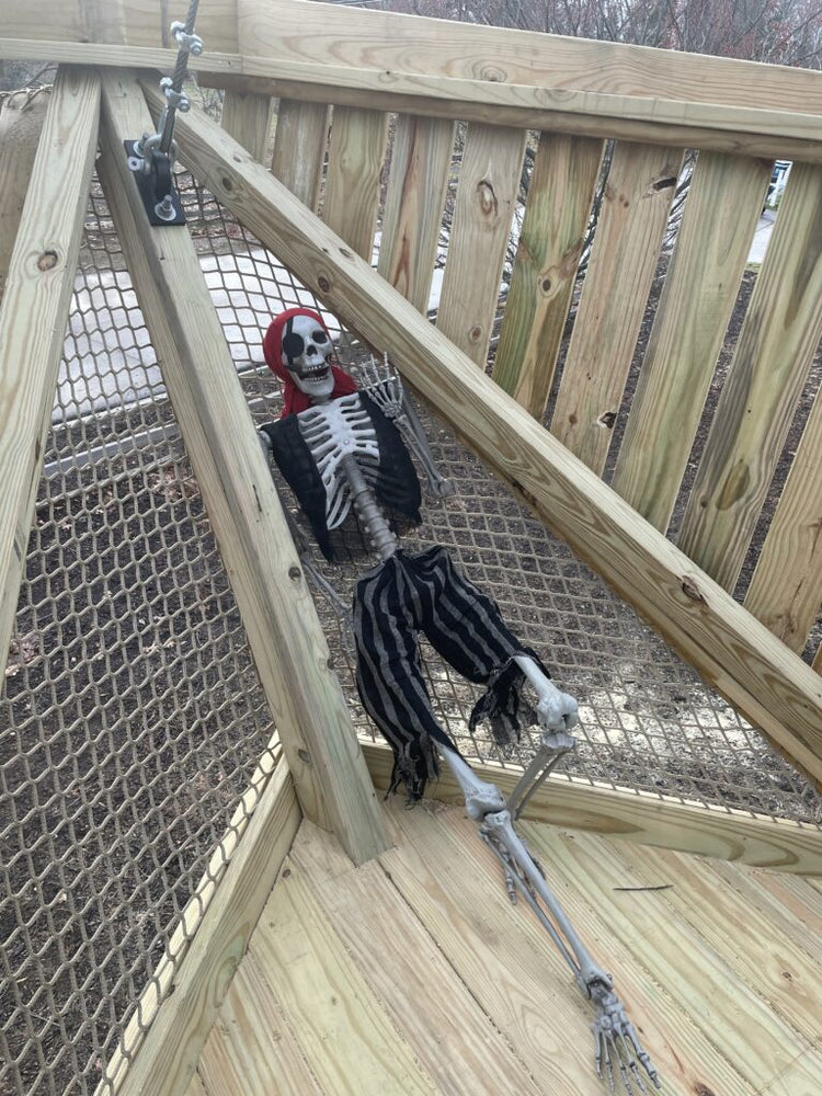 Backyard Pirate Ship Treehouse - Tree Top Builders