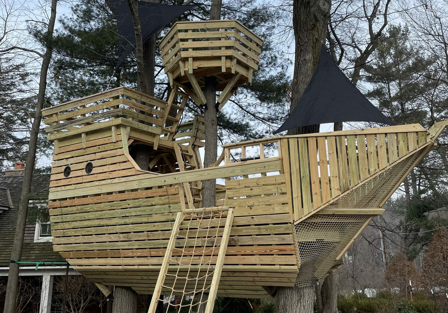 Crows Nest Tree Top Builders