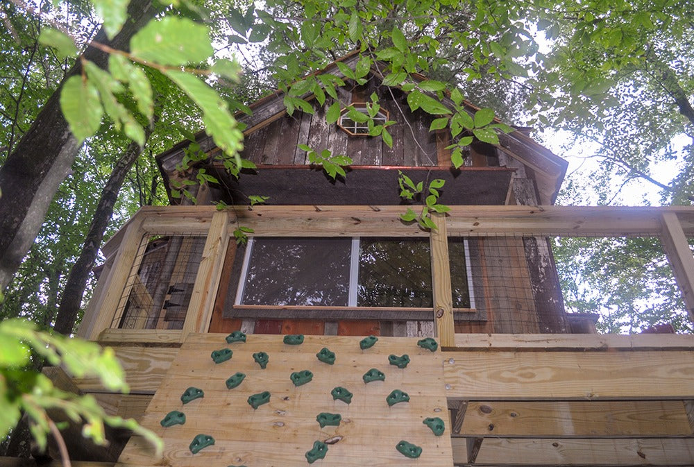 Catskills Clubhouse Treehouse - Tree Top Builders