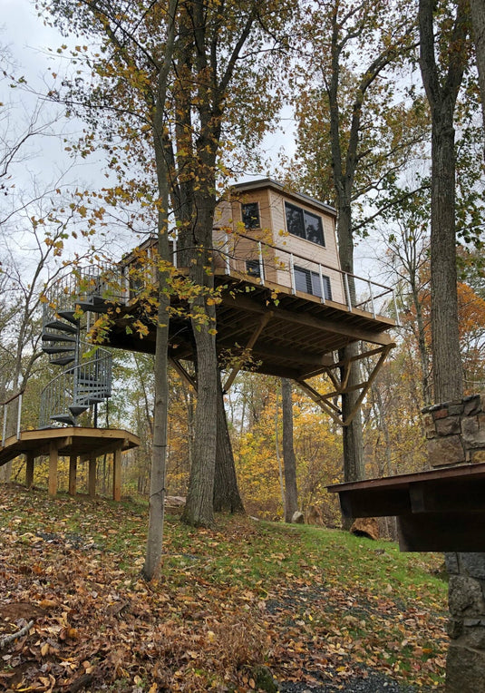 Backyard Pirate Ship Treehouse - Tree Top Builders