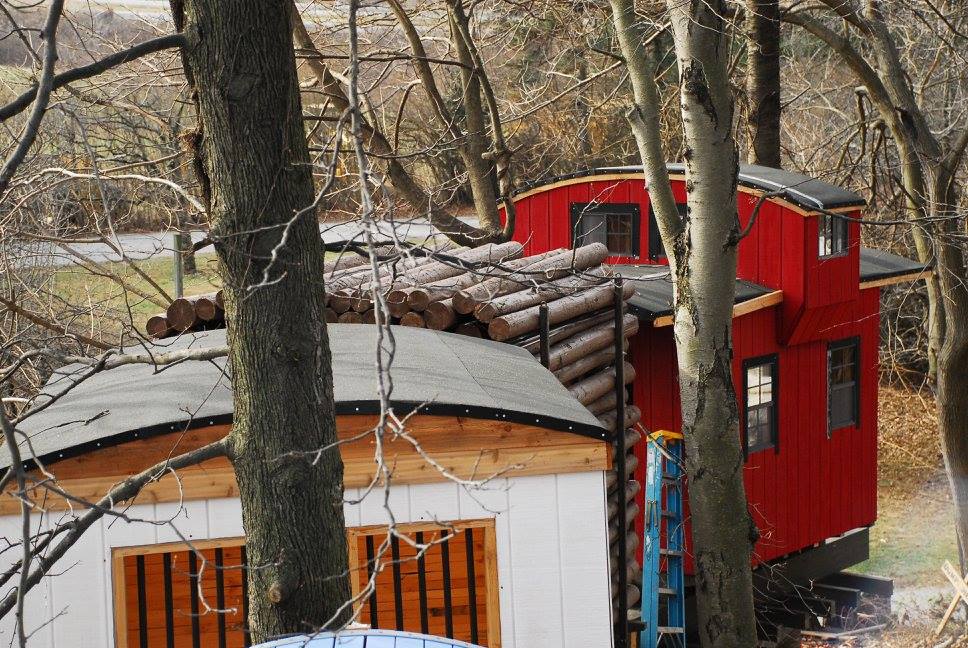 Train Treehouse - Tree Top Builders